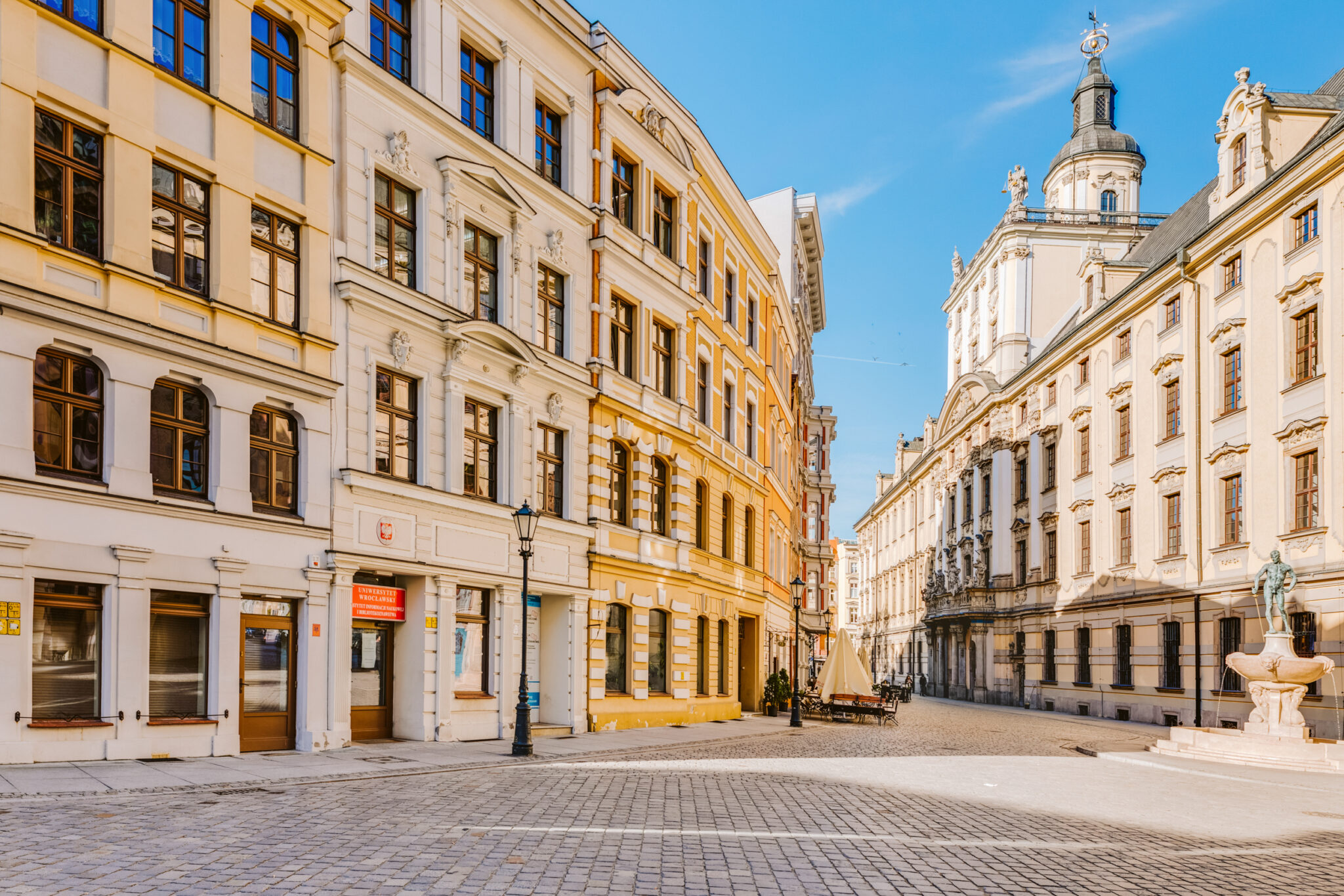 Wnioski kierowane do Archiwum Uniwersytetu Wrocławskiego - Archiwum UWr